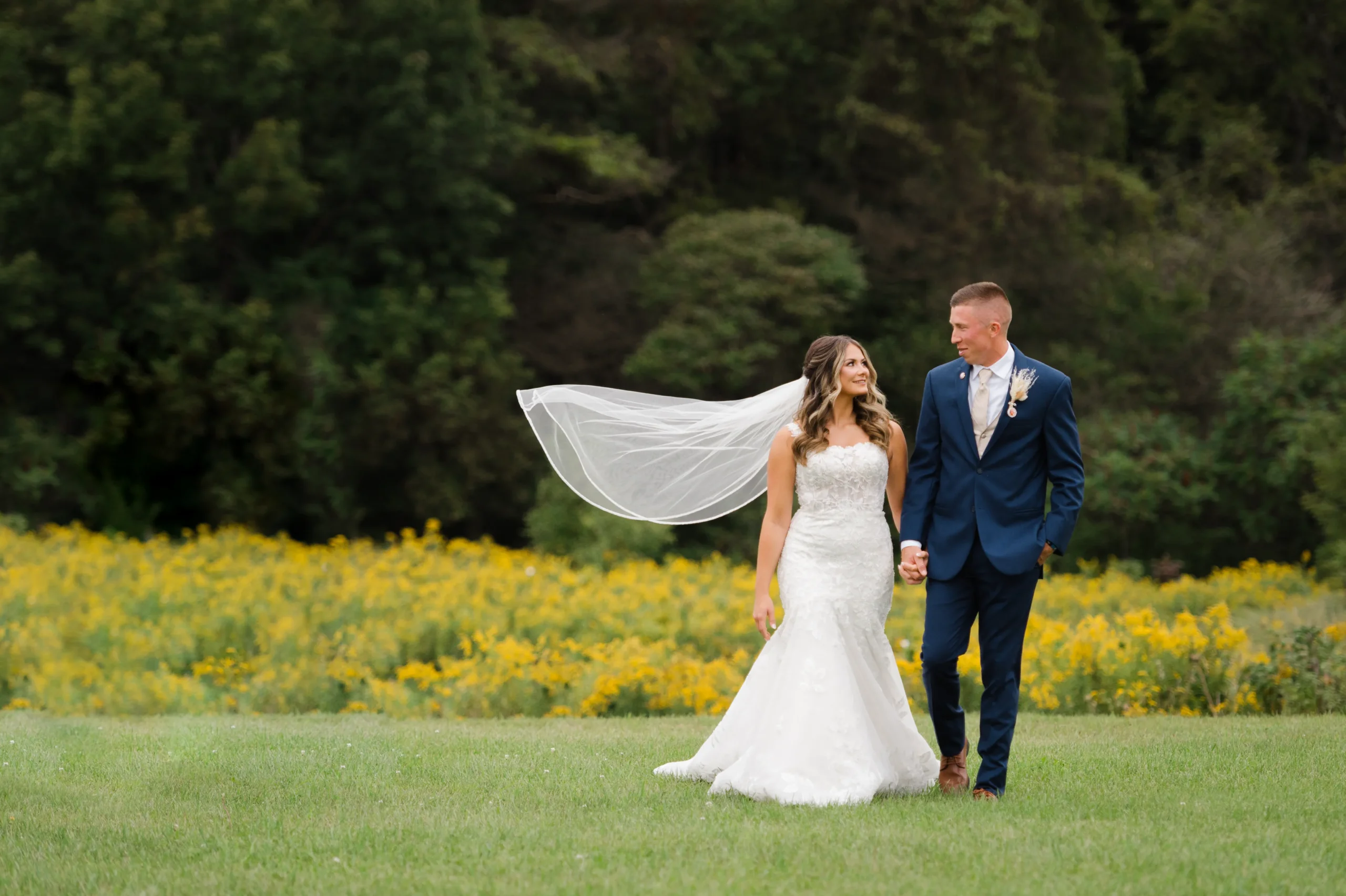 Tailwater Weddings - Tailwater Lodge
